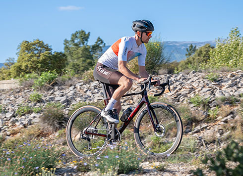 Vélos Triathlon & Chrono CUBE : Puissance & Aérodynamisme