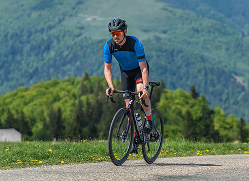 Vélos Triathlon & Chrono CUBE : Puissance & Aérodynamisme