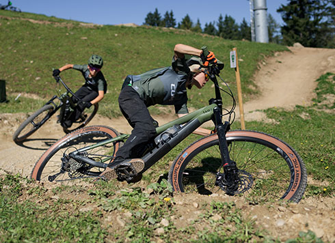 Vélos Triathlon & Chrono CUBE : Puissance & Aérodynamisme