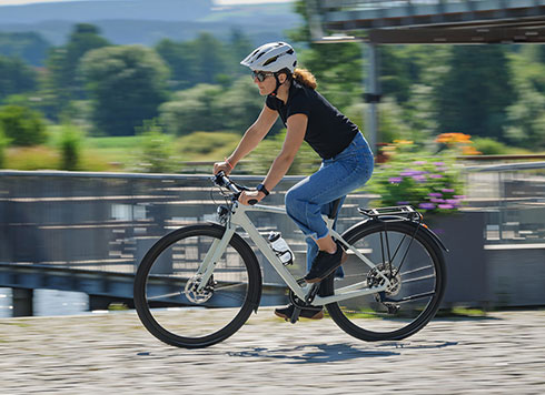 Vélos Triathlon & Chrono CUBE : Puissance & Aérodynamisme