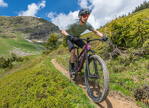 VTT Électriques CUBE : performance, exploration & plaisir