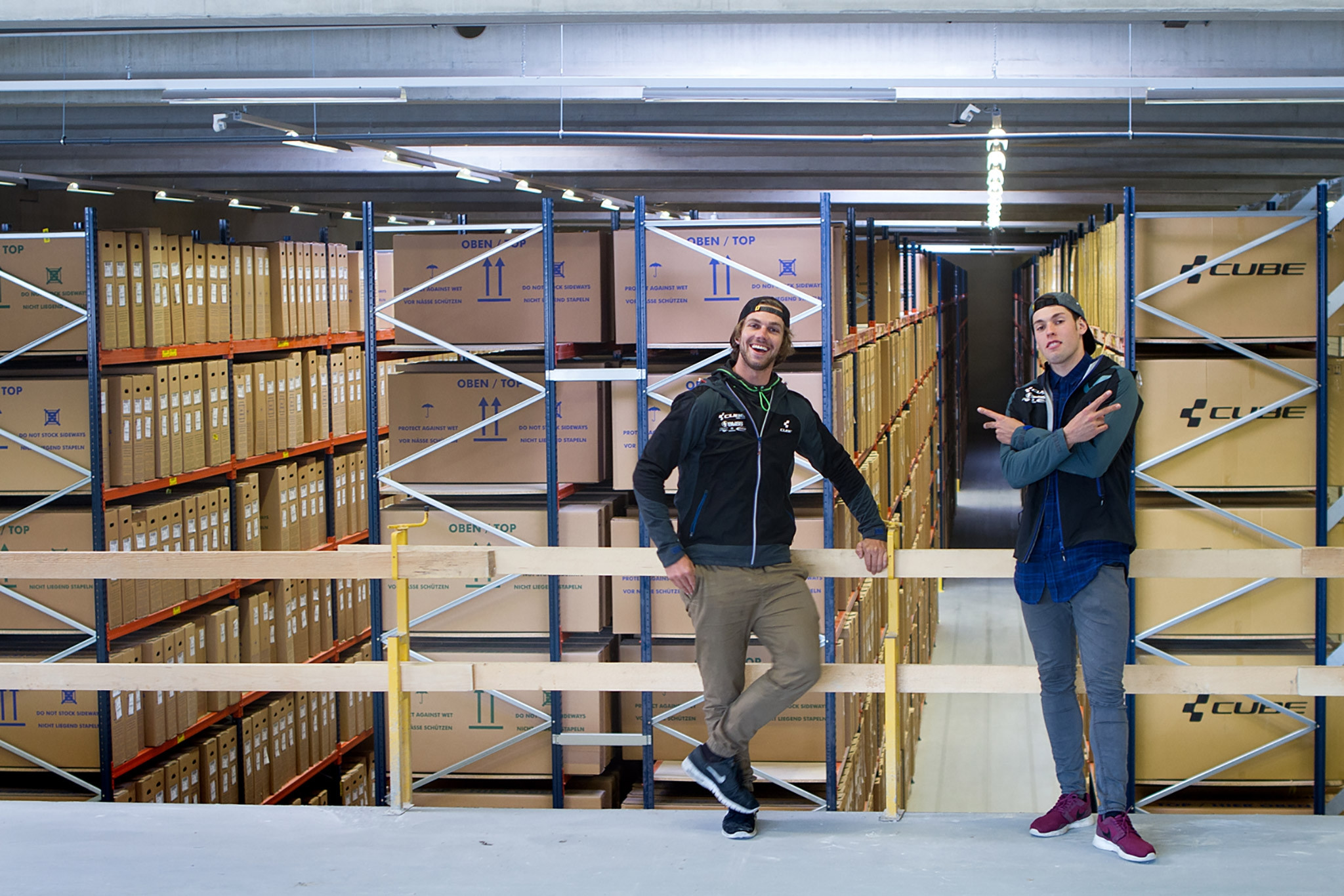 Cube Global Squad de passage dans les locaux de Cube International